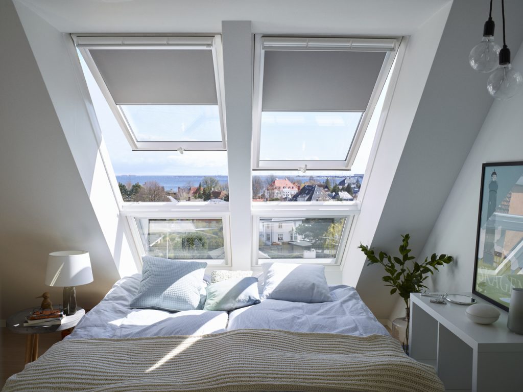 Velux Takvindu – Topphengslet - Vinduspesialisten